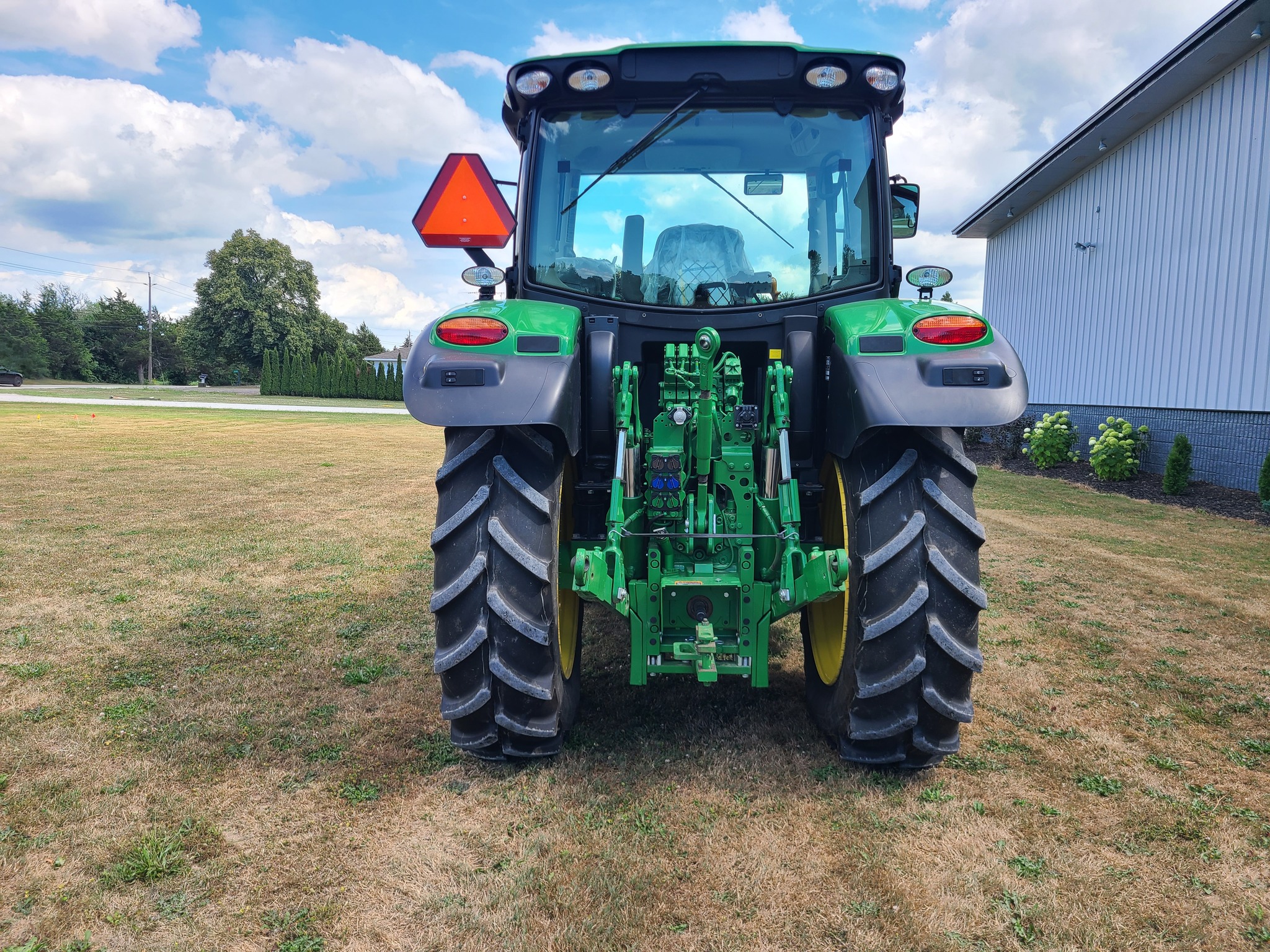 Huron Tractor | Used Equipment | JD 6130R/LDR (E88354)
