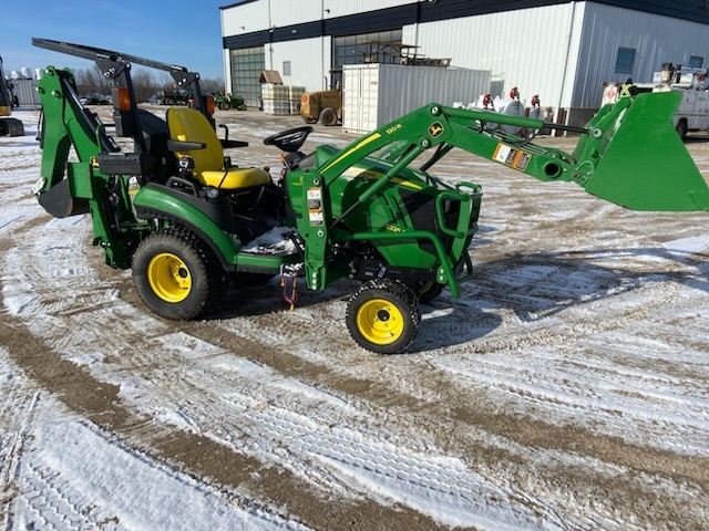 Huron Tractor | Used Equipment | JD 1025R/TLB (E89129)