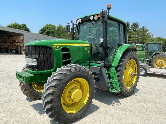 Huron Tractor | Used Equipment | JD 7230 (E90182)