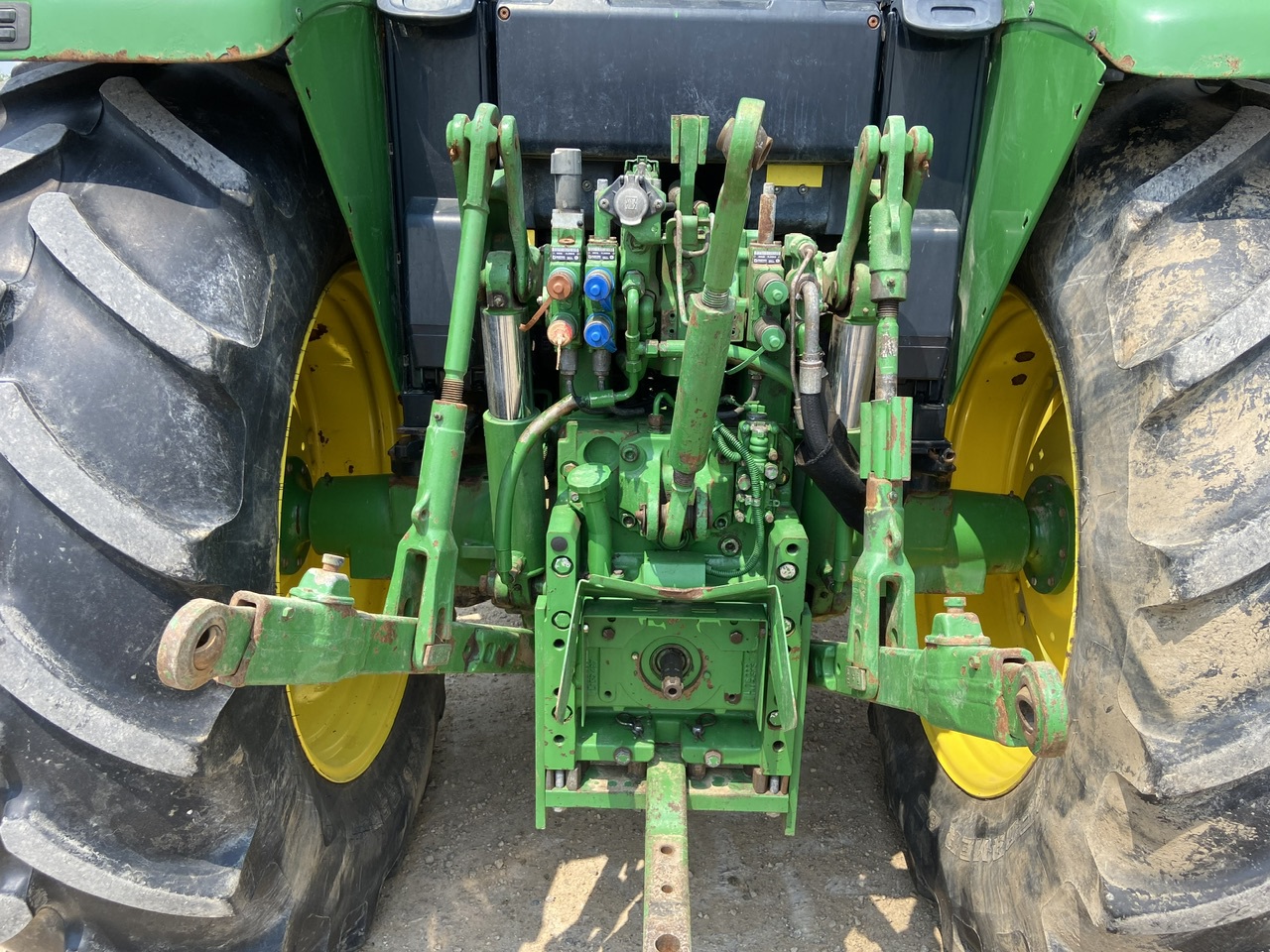 Huron Tractor | Used Equipment | JD 6430/LDR (E90329)
