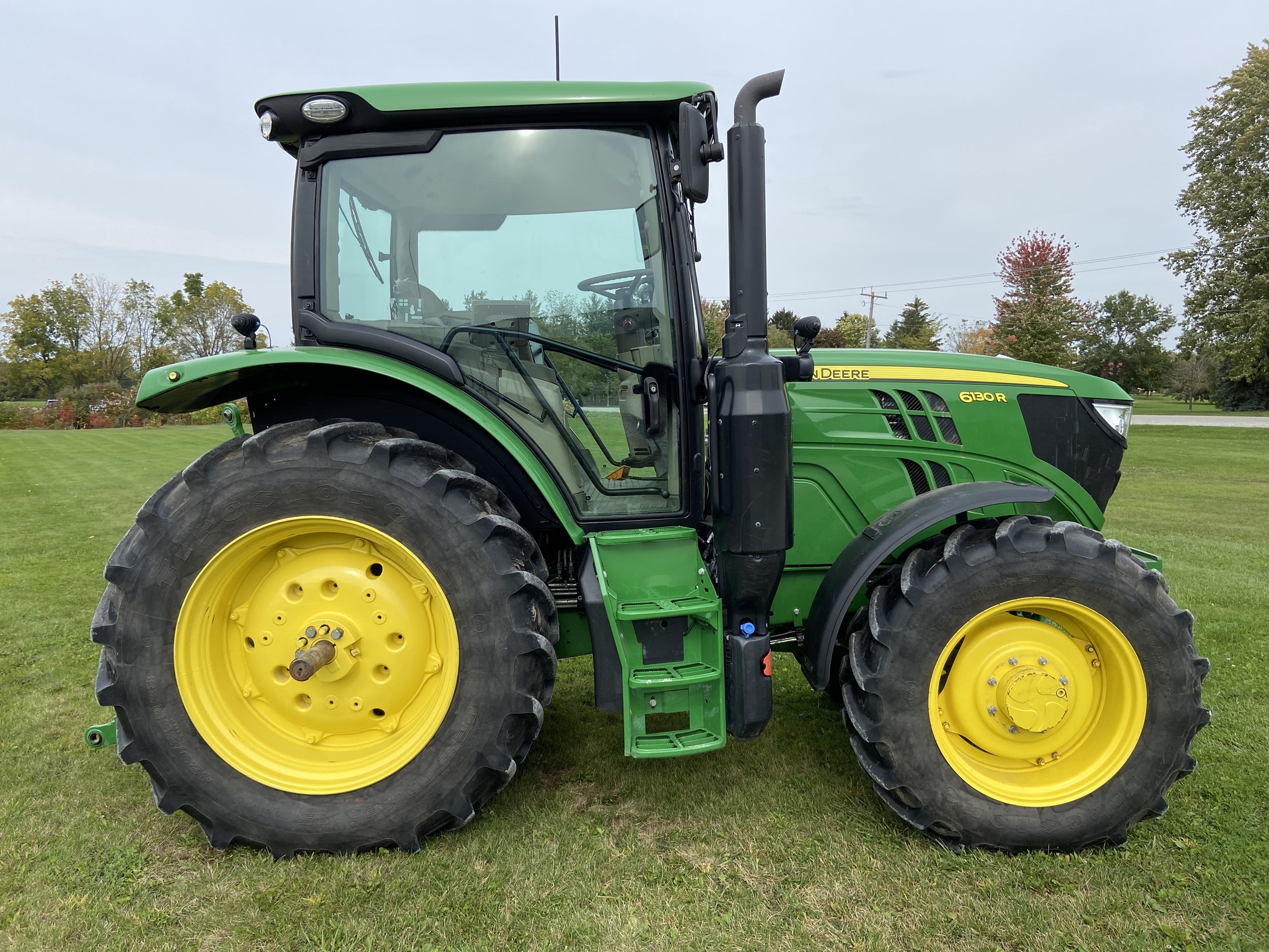 Huron Tractor | Used Equipment | JD 6130R (E90960)